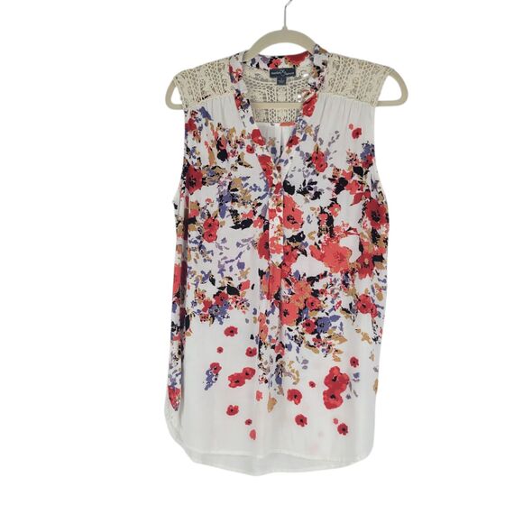 Market & Spruce | Tops | Market Spruce Top Cassie Crochet Detail Floral ...